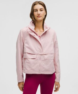 lululemon Always Effortless Jacke f&uuml;r Frauen - Gr&ouml;&szlig;e 10 in Pink Haze