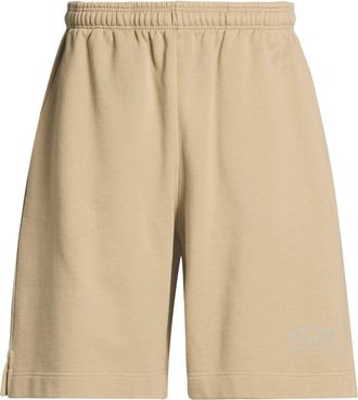 VETEMENTS HOSEN & R&Ouml;CKE - Shorts & Bermudashorts auf YOOX.COM