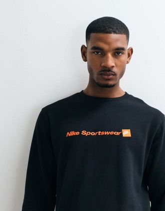 Nike Club French-Terry Sweatshirt mit Schriftzug-Logo in Schwarz