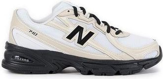 New Balance Baskets compens&eacute;es