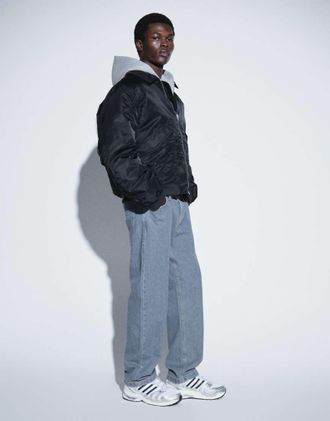 Jack & Jones Eddie jean loose gris avec surpiq&ucirc;res contrast&eacute;es