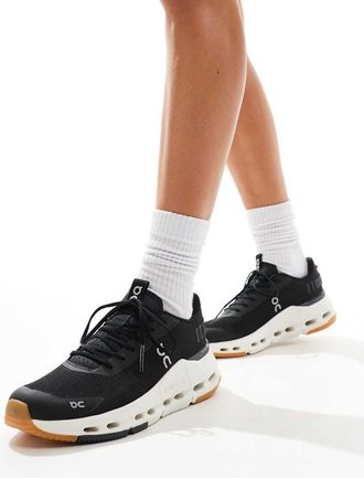 On Running ON - Cloudnova Form 2 - All-Day-Sneaker in Schwarz und Weiß