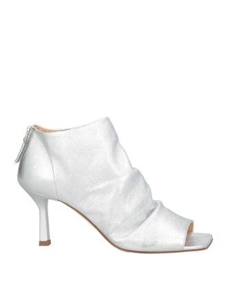 The Seller SCHUHE - Stiefeletten auf YOOX.COM