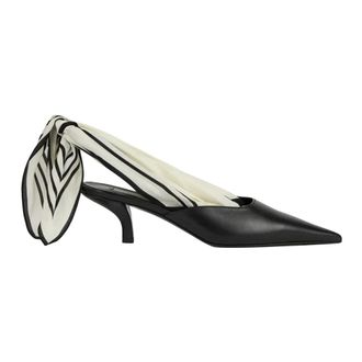 Toteme Femme, Chaussures, Noir, Taille: 40 EU Slingbacks en nappa foulard