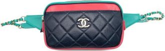 Chanel Sac banane matelass&eacute; en cuir de ch&egrave;vre Pre-owned - Femme - Pre-owned - Bleu - Taille: ONE Size