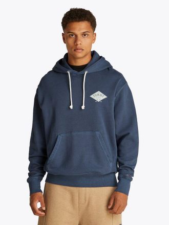 Tommy Jeans Kapuzensweatshirt TJM RLX VARSITY GRAPHICS HOODIE mit gro&szlig;em R&uuml;ckenprint