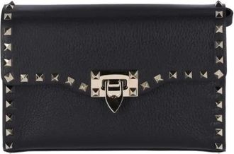 Valentino Garavani Hobo Bags - Rectangular Crossbody Bag In Black Hammered Leathe - Gr. unisize - in Schwarz - f&uuml;r Damen