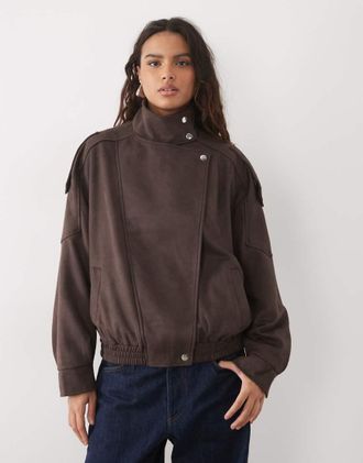 New Look Bomberjacke aus Kunstwildleder mit Stehkragen in Dunkelbraun