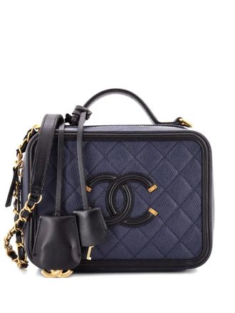 Chanel sac &agrave; bandouli&egrave;re matelass&eacute; Filigree Vanity Case - Bleu