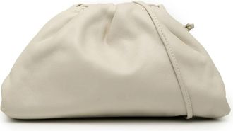 Bottega Veneta Hobo Bags - Lambskin The Mini Pouch Crossbody - Gr. unisize - in Wei&szlig; - f&uuml;r Damen