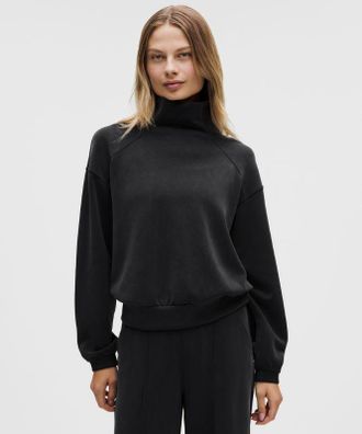 lululemon Brushed Softstreme Funnel Neck f&uuml;r Frauen - Gr&ouml;&szlig;e XL in Black