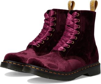 Dr. Martens Damen Vegan 1460 Pascal Velvet 8 Eye Boot Fashion, Kirschrot, 6
