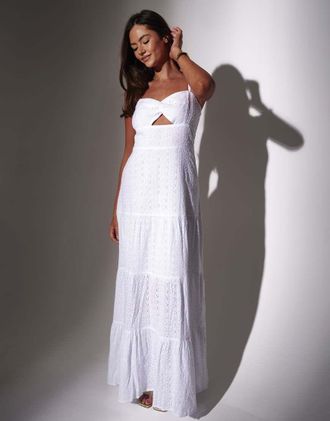 South Beach Gestuftes Maxikleid in Wei&szlig; mit Lochstickerei und verdrehtem Detail vorne