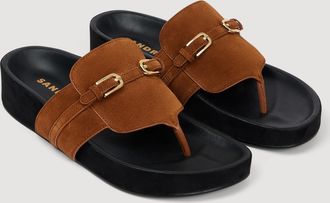Sandro Sandales en cuir su&egrave;de &agrave; boucles