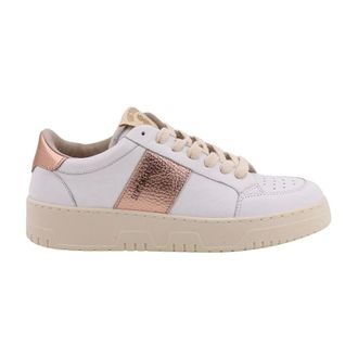 Saint Sneakers Saint Sneakers, Femme, Chaussures, Blanc, Taille: 39 EU Baskets en cuir lamin&eacute;
