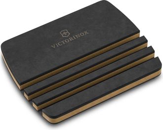 Victorinox by Swiss Army Schneidebrett-Ständer, Praktischer Halter für 3 Schneidebretter, 12.7 x, 10.2 x, 1.2, Platzsparend, Aufbewahrung, Schwarz