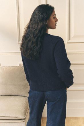 Laura Ashley Strickjacke Laura Ashley Strickjacke mit Zopfmuster (1-tlg)