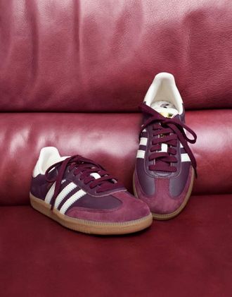 adidas Originals Samba OG - Sneaker in Burgunderrot und Wollwei&szlig;