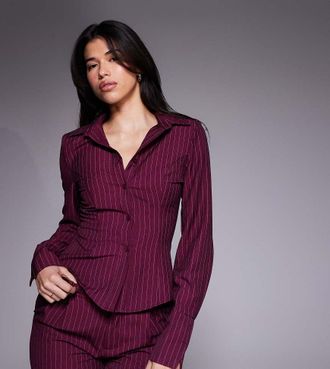 KAIIA Exklusives, tailliertes Hemd in Burgunderrot mit Nadelstreifen und Knopfleiste vorne, Kombiteil