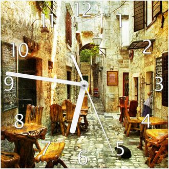Wallario Design-Wanduhr Italienische kleine Gasse aus Glas, Motiv-Uhr Gr&ouml;&szlig;e 20 x 20 cm, wei&szlig;e Zeiger