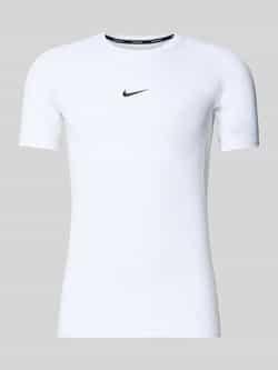 Nike T-Shirt mit Logo-Print und Rundhalsausschnitt