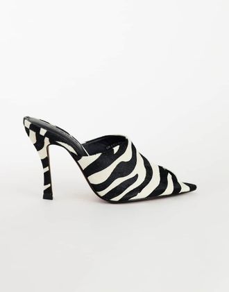Topshop Winona sandales &agrave; talon &agrave; empeigne haute, bout ouvert, effet poil de z&egrave;bre, en cuir v&eacute;ritable-Multi