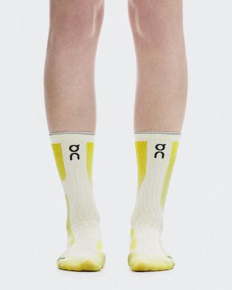On Elite Run Sock High Hyper
