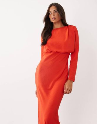 Asos robe longue ample &agrave; manches chauve-souris en orange br&ucirc;l&eacute;