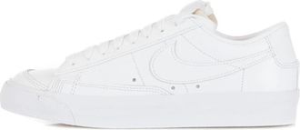 Nike Low Blazer 77 Sneakers - - Sport - Damen - Wei&szlig; - 35 1/2 EU