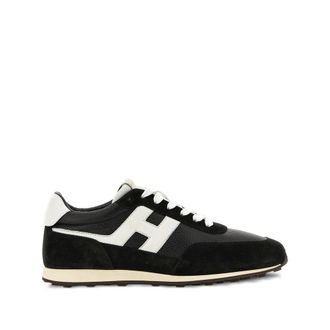 Hogan H699 Logo-Patch Sneakers - - Shoes - Herren - Schwarzk - 41 EU