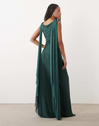 Asos robe longue cape en tulle avec d&eacute;tail drap&eacute; au corsage, vert &eacute;meraude