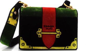 The most famous items from Prada | Stylight