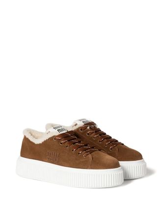 Miu Miu baskets en daim - Marron