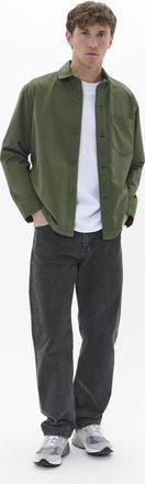 Matinique Overshirts Gerade Passform green