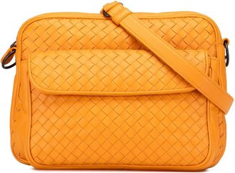 Bottega Veneta Hobo Bags - Nappa Intrecciato Front Pocket Messenger Bag - Gr. unisize - in Gelb - für Damen