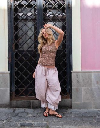 Daisy Street x Emma Jean - Gestricktes Tr&auml;gertop in Braun mit Paillettenbesatz-Mehrfarbig