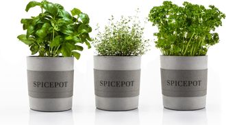 Urbanature Beton Blumentopf mit Wasserspeicher, Kr&auml;utertopf 3&acute;er Set, bis 13 cm Durchmesser, mit Inneneinsatz f&uuml;r Selbstbew&auml;sserung