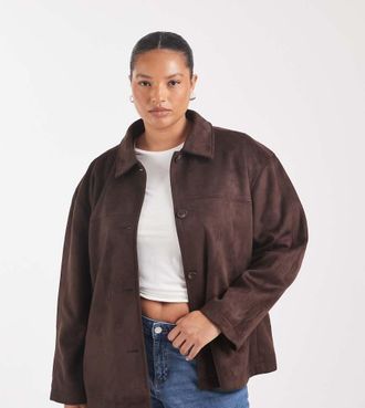Only Curve veste en daim synth&eacute;tique marron fonc&eacute;