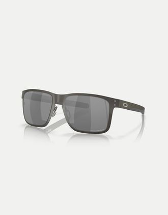 Oakley Holbrook - Lunettes de soleil carr&eacute;es en m&eacute;tal avec verres noirs effet miroir polaris&eacute;s - Gris acier mat