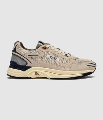 Autry Baskets Homme Hyperway Low Sue Meshact Sand Spabl