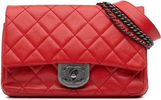 Chanel Hobo Bags - Small Quilted Goatskin Double Carry Waist Chain Fl - Gr. ONE SIZE - in Rot - für Damen