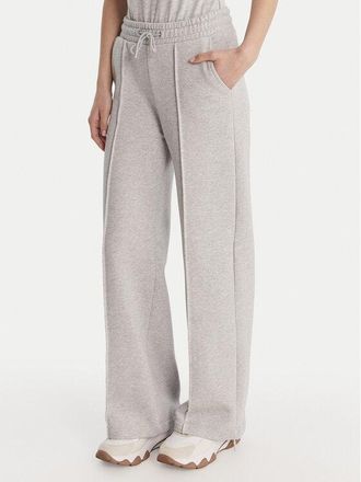 Guess Jogginghose V6RB17 K9V31 Grau Regular Fit