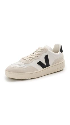 Veja V-90 Sneaker