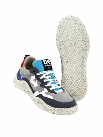 ID.EIGHT Himmelsstürmer-Sneaker