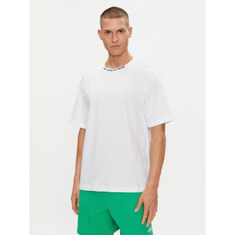 The North Face T-Shirt Zumu NF0A87DD Wei&szlig; Regular Fit
