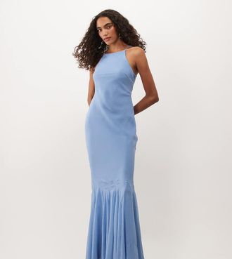 Asos Tall ASOS DESIGN Tall robe longue sans manches en mousseline avec ourlet godet bleue