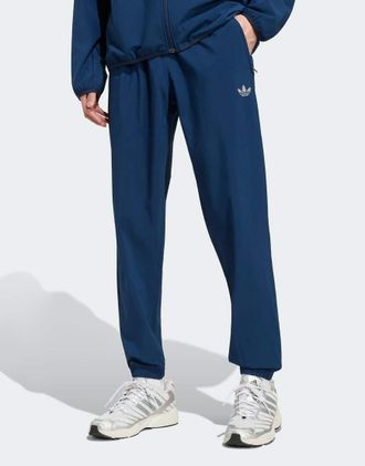 adidas Originals Tech Trefoil Essentials - Pantalon de surv&ecirc;tement - Indigo nuit-Bleu
