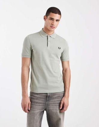 Fred Perry Polohemd in Blassgr&uuml;n mit Logo