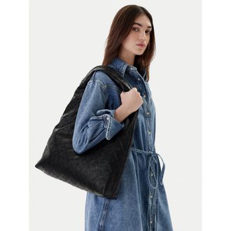 Calvin Klein Handtasche Calvin Klein Emblem Aop Puffer Lg Shoulder Ba LV04F3199G Schwarz