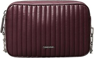 Calvin Klein Femme, Sacs, Violet, Taille: ONE Size Sac bandouli&egrave;re matelass&eacute;